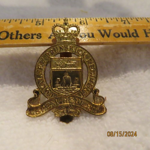Vintage WW2 Canadas Queens Crown Royal New Brunswick Regiment Hat ...