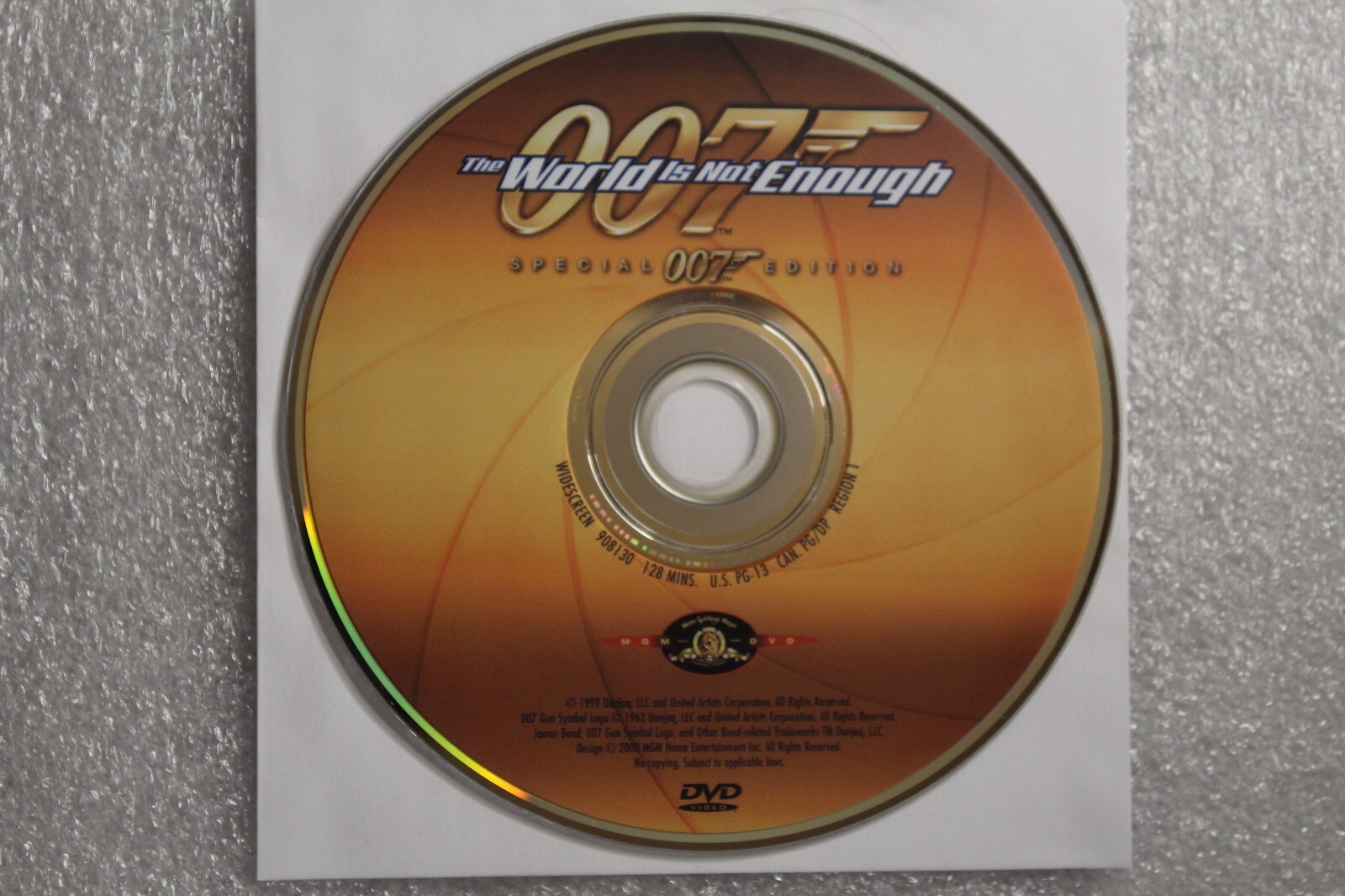 The World Is Not Enough 007 (DVD) Widescreen 883904333012| eBay