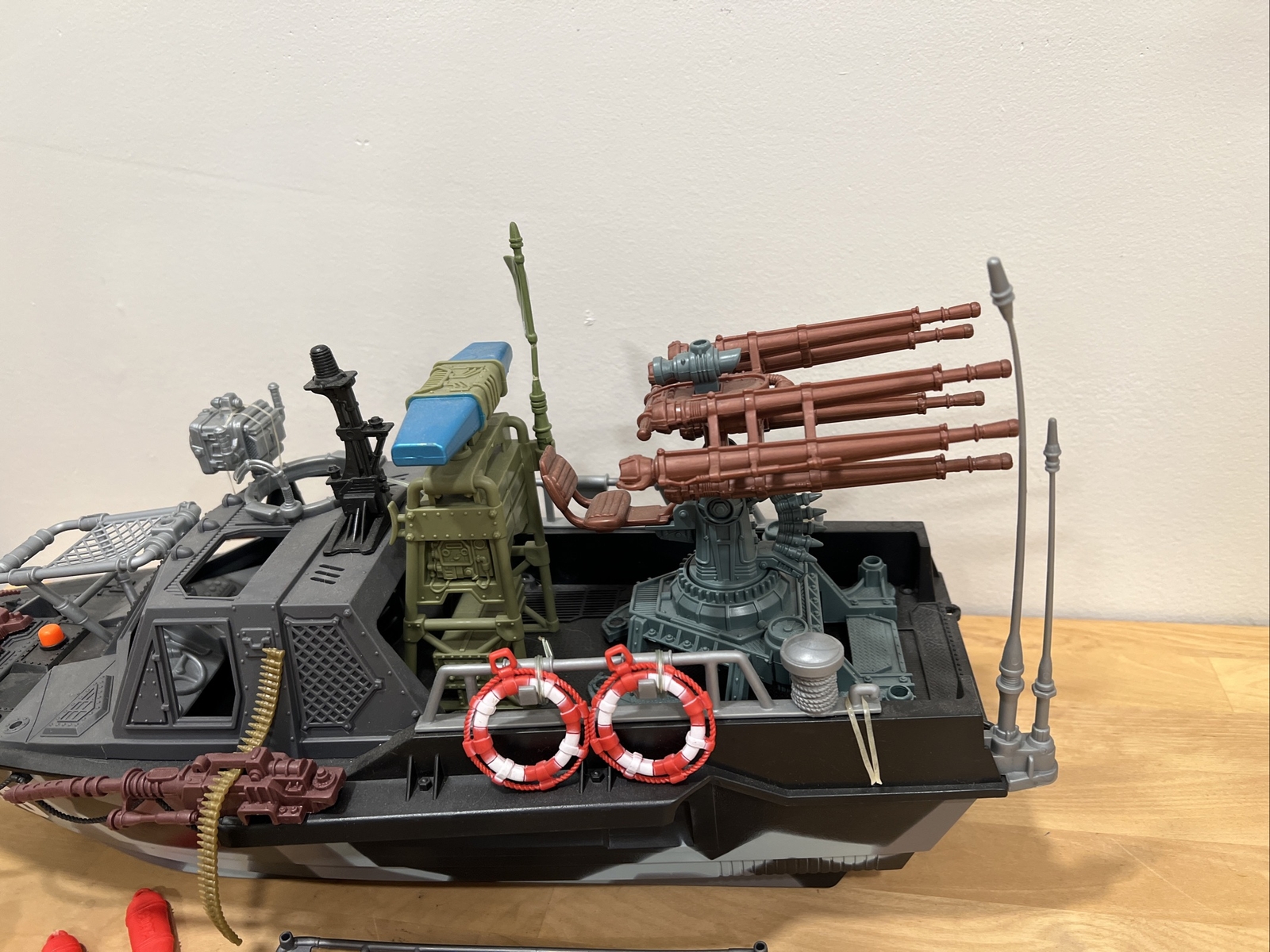 Vintage Chap Mei River Boat With 3 Action Figures & Accessories S.F ...