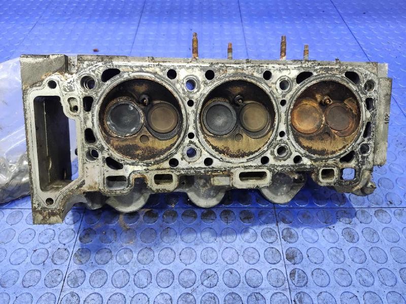 07-11 Ford Ranger 4.0L Cylinder Head Assembly Right Passenger Side OEM ...