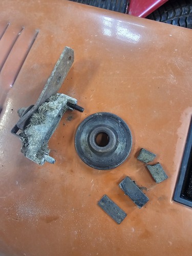 peerless ride on lawn mower westwood brake caliper pads from gearbox ...