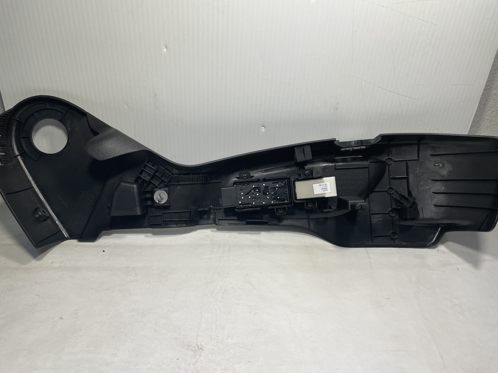 2013-2022 ENCORE BLACK DRIVERS POWER SEAT SWITCH PANEL BEZEL NEW GM ...