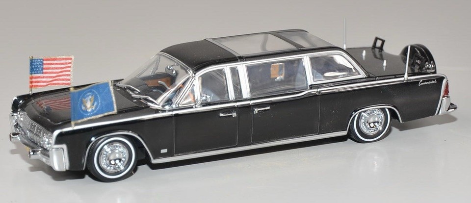 President Limousine Pair. Mini Champs Kennedy Quick Fix /Luxury Beast 1 ...