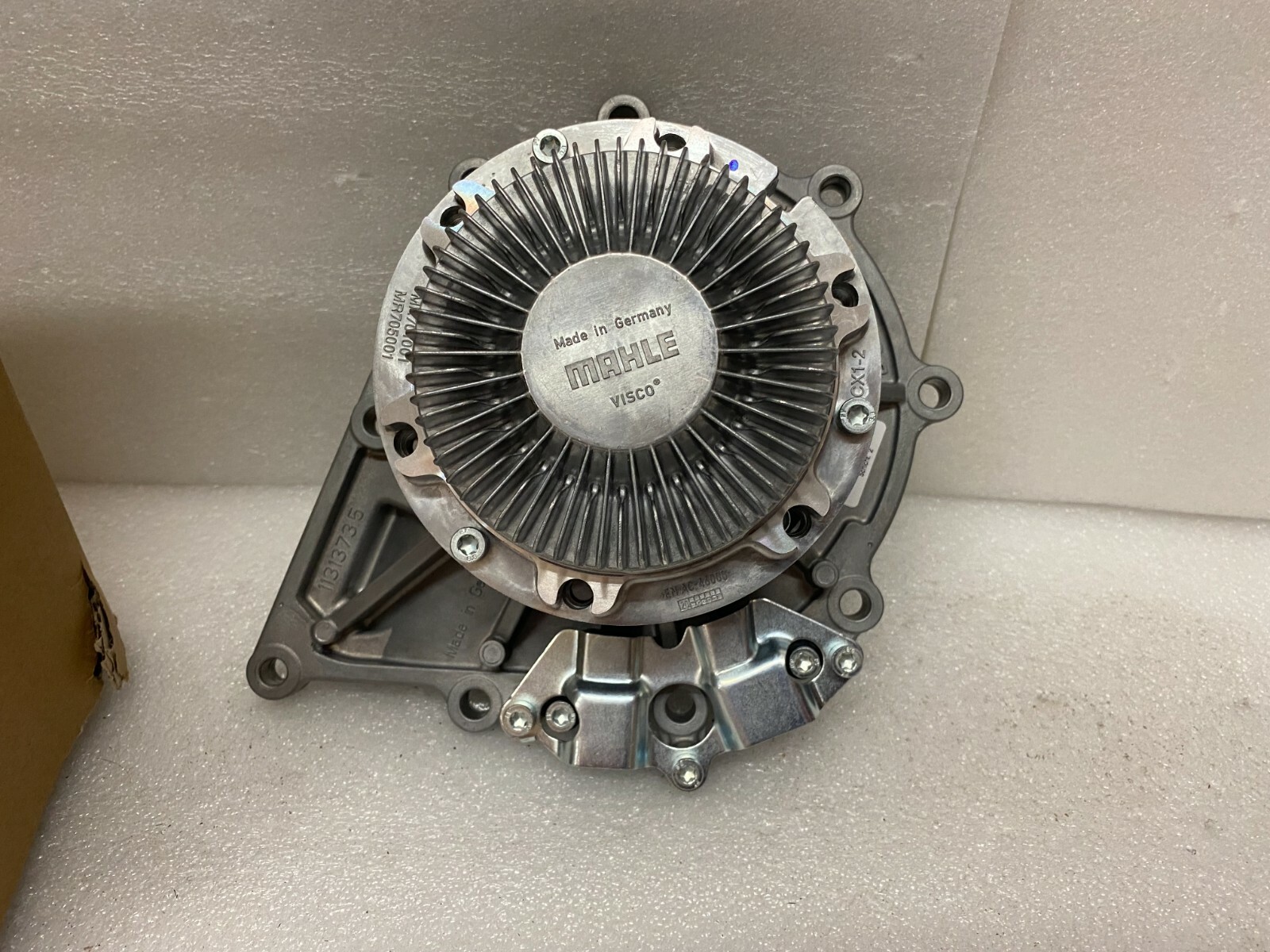 GENUINE WATER PUMP CASCADIA DD15 DDE EA4722002801 RA4712001101 ...