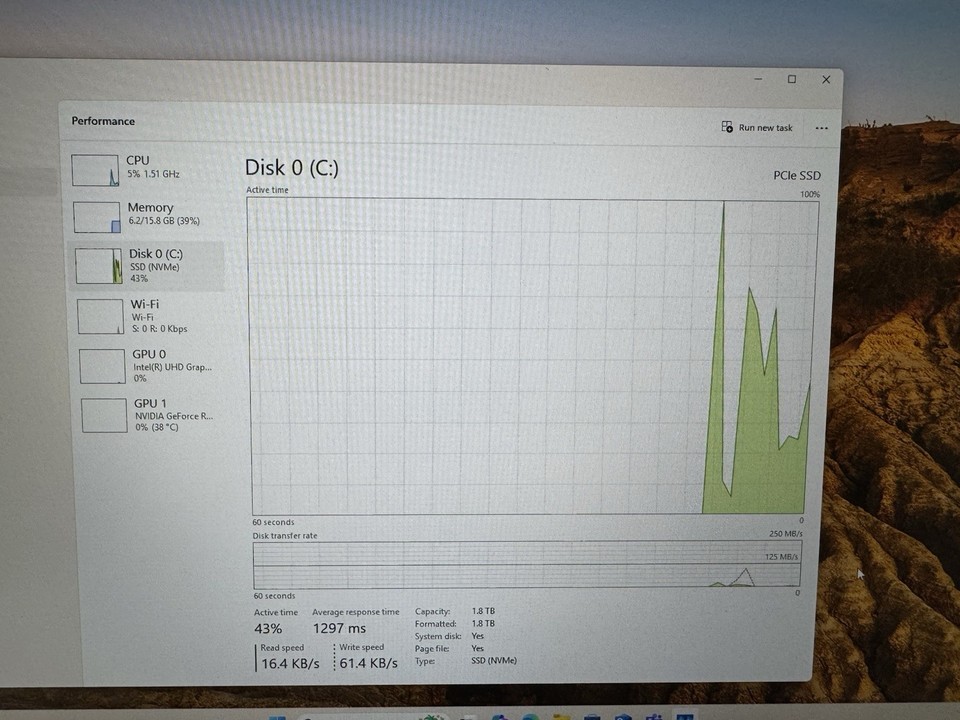 Intel Whitebook 15.6" 144Hz FHD i7-9750H 16GB 2TB SSD RTX 2070 Gaming ...