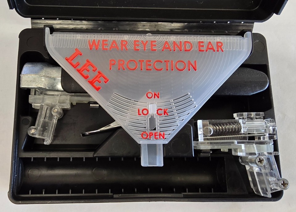 Lee Precision Auto Hand Priming Tool W/ Molded Storage Box 90230 ...