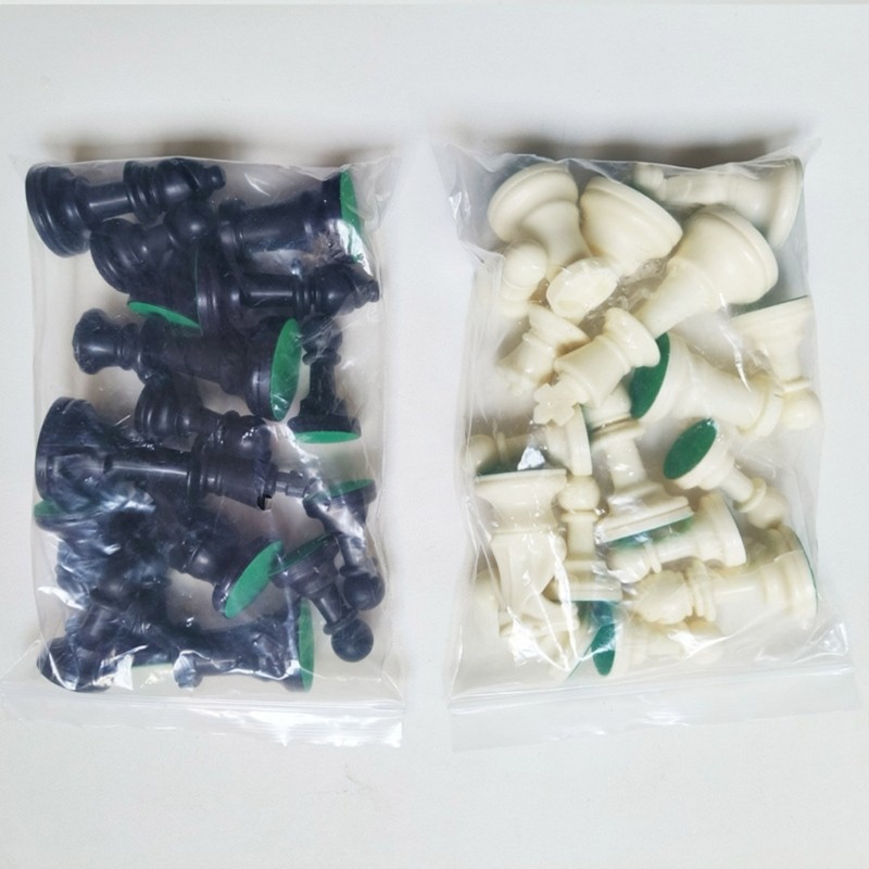 32 Pcs Plastic International Chess Pieces Standard Tournament Chessmen ...