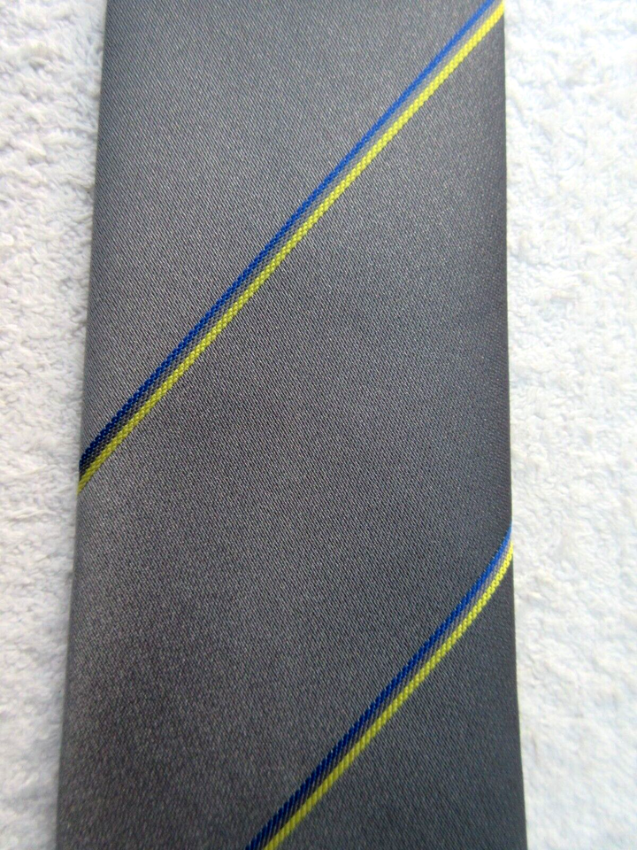 HELP UNKNOWN 100 GREY BLUE YELLOW STRIPED 3 INCH polyester tie NECKTIE ...