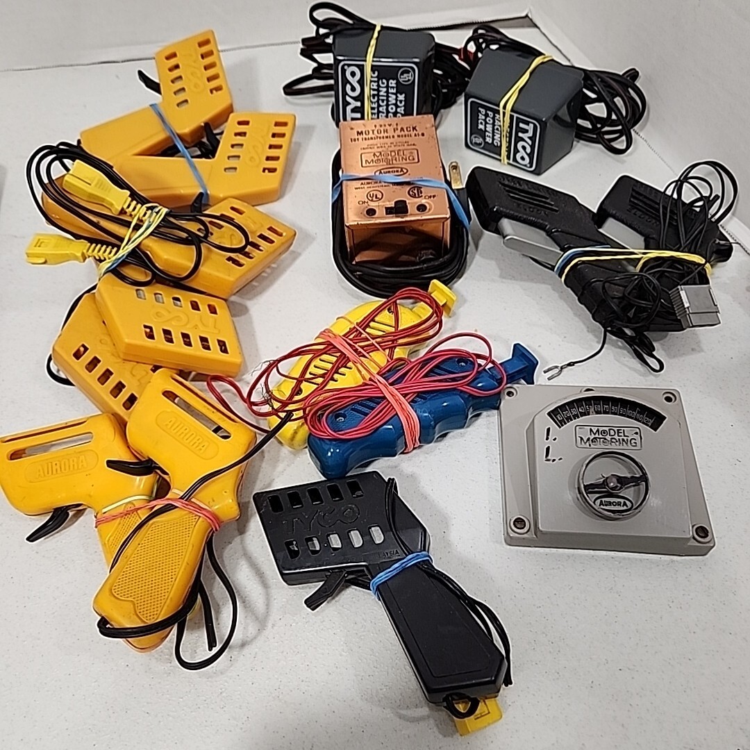 Lot Of Slot car controllers & Accessories Parts Untested Tyco Aurora ...