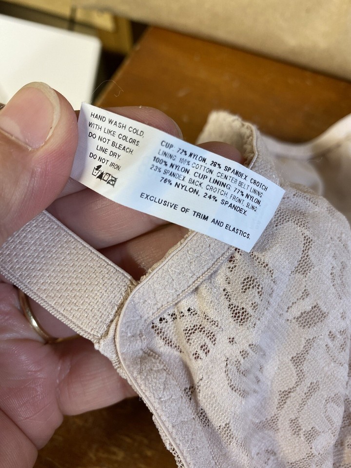 Bali Lace N’Smooth Body Briefer 8L10 Size 40B Bodysuit One Piece Beige ...