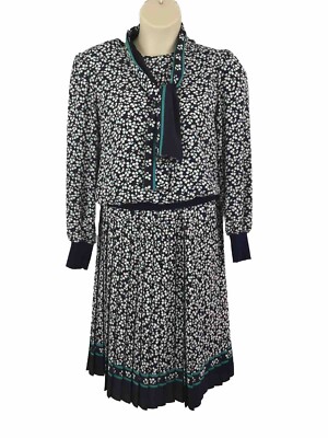 VINTAGE STUART ALAN Petites Long Sleeve Top Pleated Skirt Set Woman’s ...