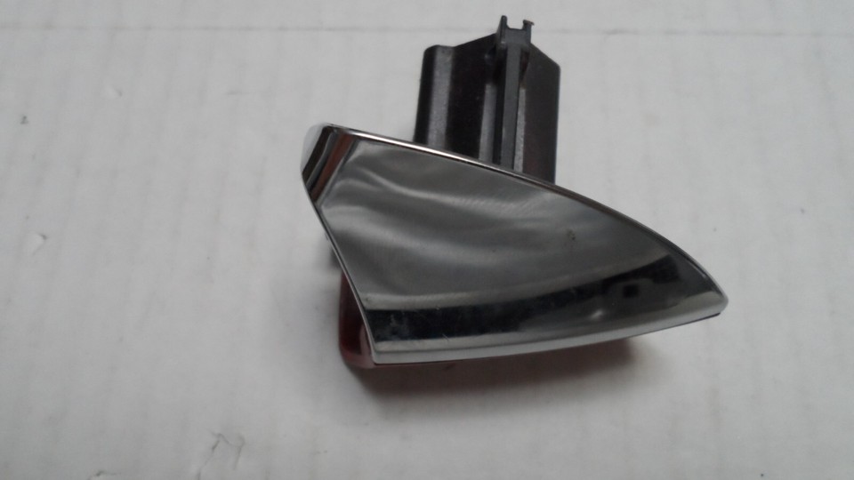 Mercedes Benz Exterior Left Door Handle Cover With Chrome Piece A ...