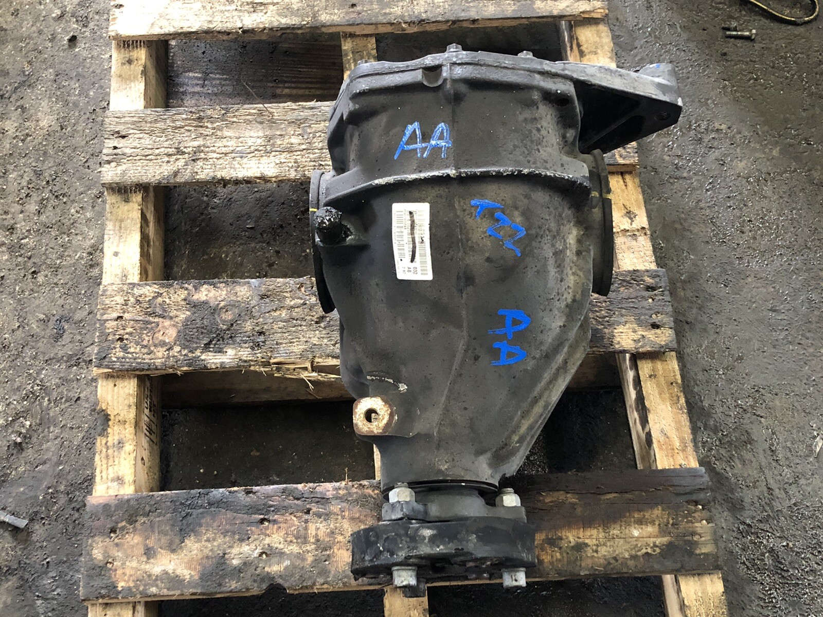Rear Differential Carrier 05 2005 Dodge Magnum RWD 5.7L 2.82 Ratio ...