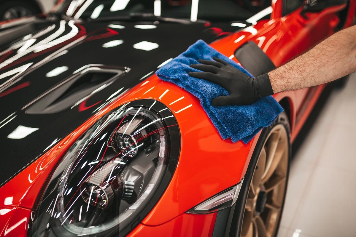 Why Microfiber Cloths Are Perfect for Car Care