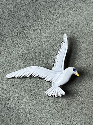 Vintage Gerry’s Signed White Enamel Flying Seagull Bird w Tiny Blue ...