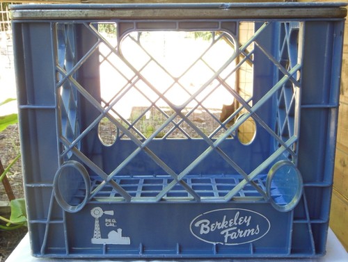 Vintage BERKELEY FARMS DAIRY Blue Milk Crate 13" x 13" x 11" Metal Band ...