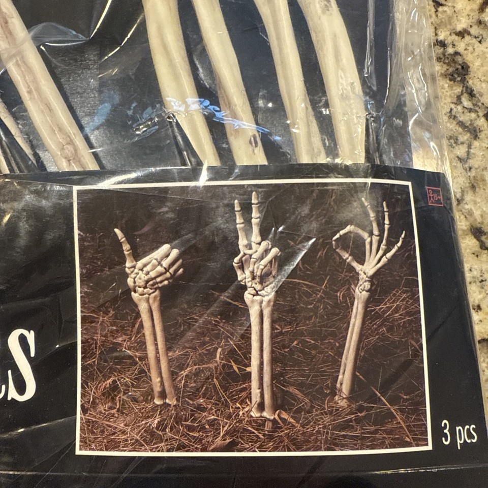 3 GRAVEYARD Grave GREETERS ARMS HANDS 15" Halloween Yard Decorations ...