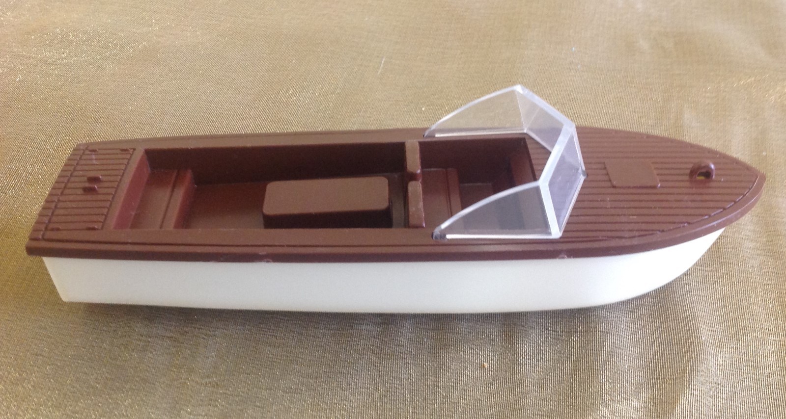 LIONEL Boat 6801 BOAT BROWN DECK 6801-60 NEW BOAT for 6801 boat car | eBay