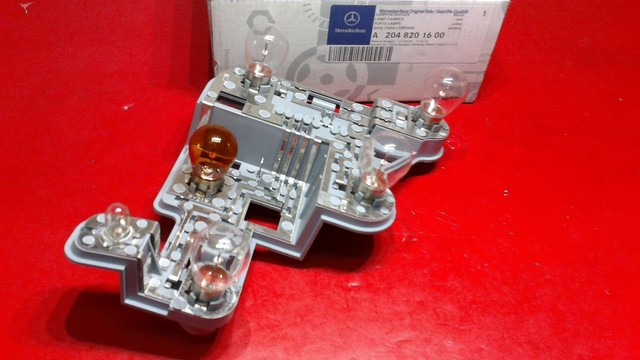 Genuine MERCEDES BENZ Tail Light Lamp Bulb Holder Carrier W204 ...