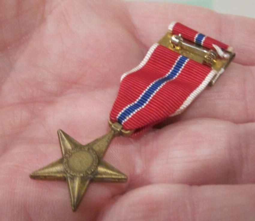 VIETNAM WAR ERA US MILITARY MEDAL, RIBBON BAR, MINIATURE MEDAL SET ALL ...