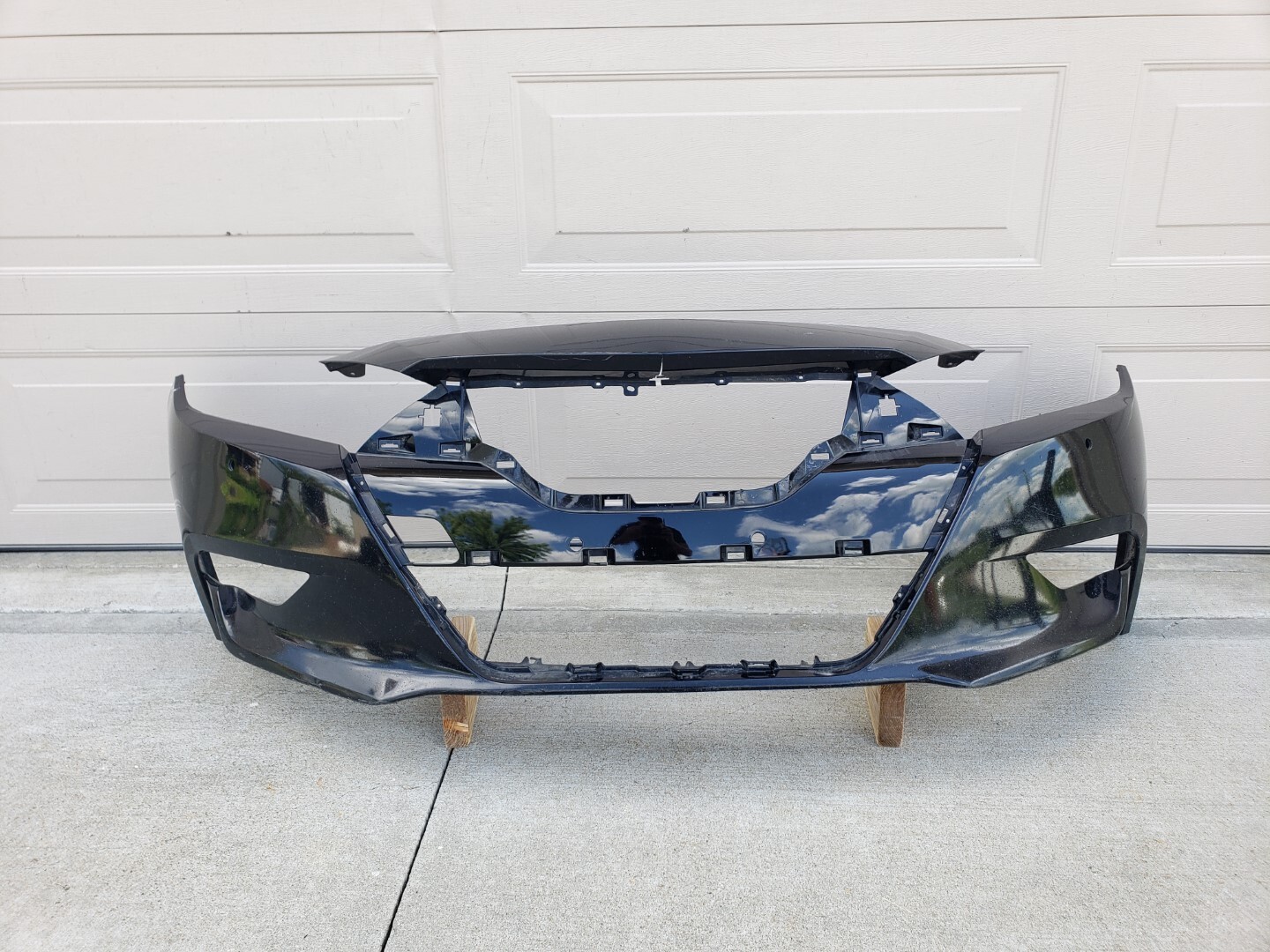 16 17 18 2016 2018 NISSAN MAXIMA FRONT BUMPER COVER OEM | eBay
