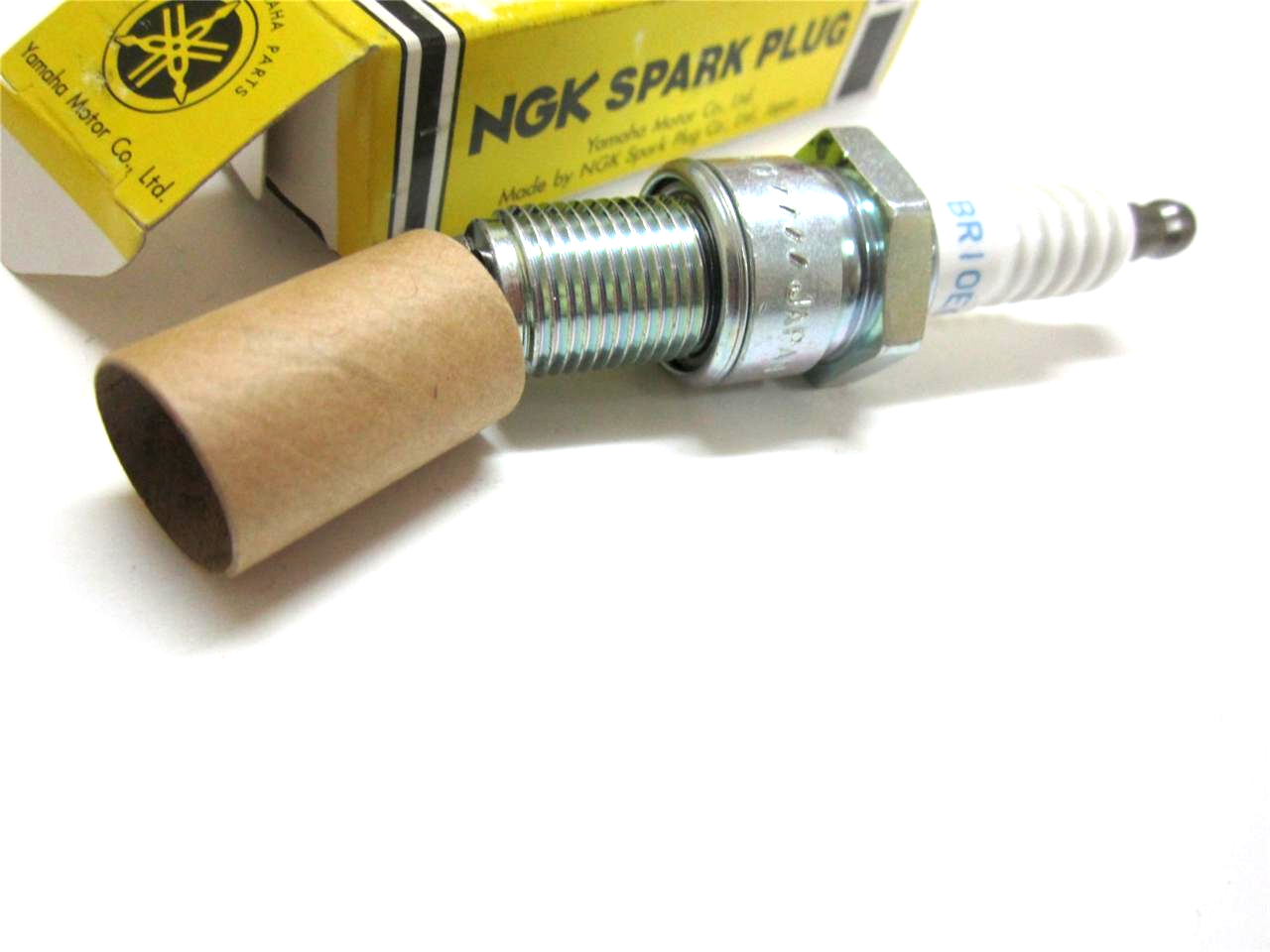 New OEM Yamaha YZ80 YZ85 YZ 80 85 NGK Sparkling Plug BR10EG 94702-00368 ...