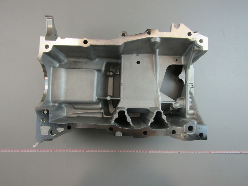 11420-37010 Toyota Crankcase assy, stiffening 1142037010, New Genuine ...