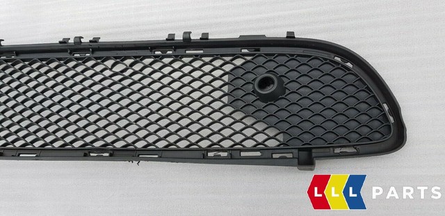 Genuine Mercedes-Benz GLA W156 Front Bumper Grill Center A1568853122 ...