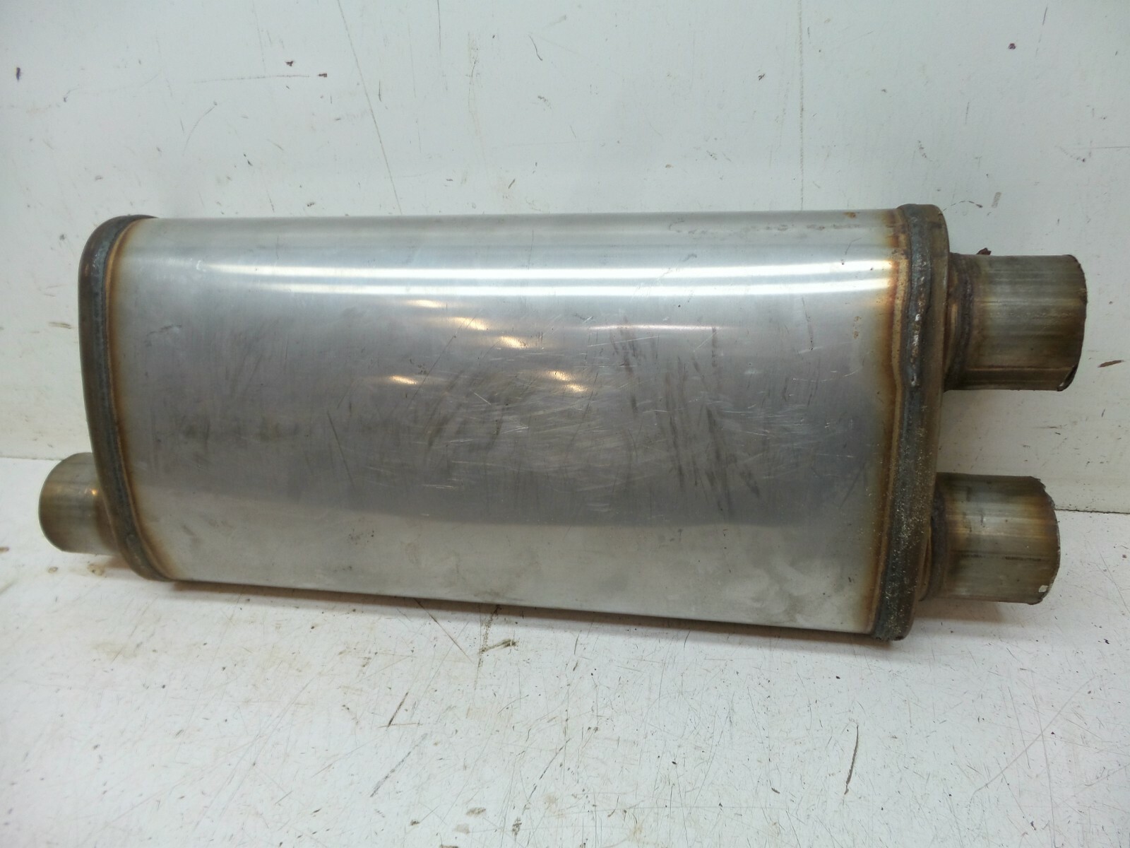 STAINLESS SINGLE INLET DUAL OUTLET MUFFLER / 2.5" ID 2 5/8" OD | eBay