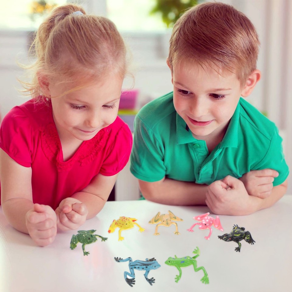 12Pcs Small Plastic Frogs Toys Realistic Frogs Rainforest Animals ...