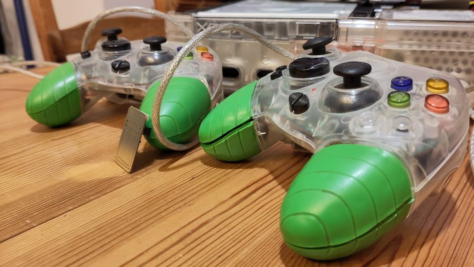 Original Xbox Crystal Console + Xenium Gold 24k *ERROR 16 - SPARES ...