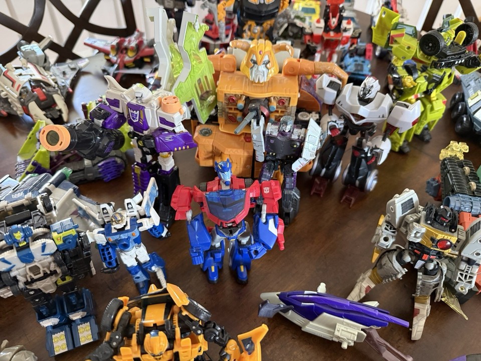 Transformers Action Figures Mixed Lot Optimus Prime Megatron Starscream ...
