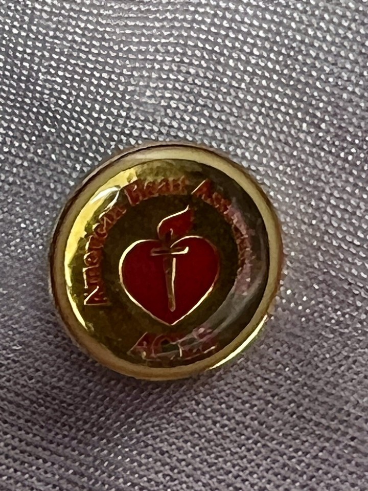 American Heart Association ACLS Vintage Lapel Pin Pinback Hat Enamel 1P ...