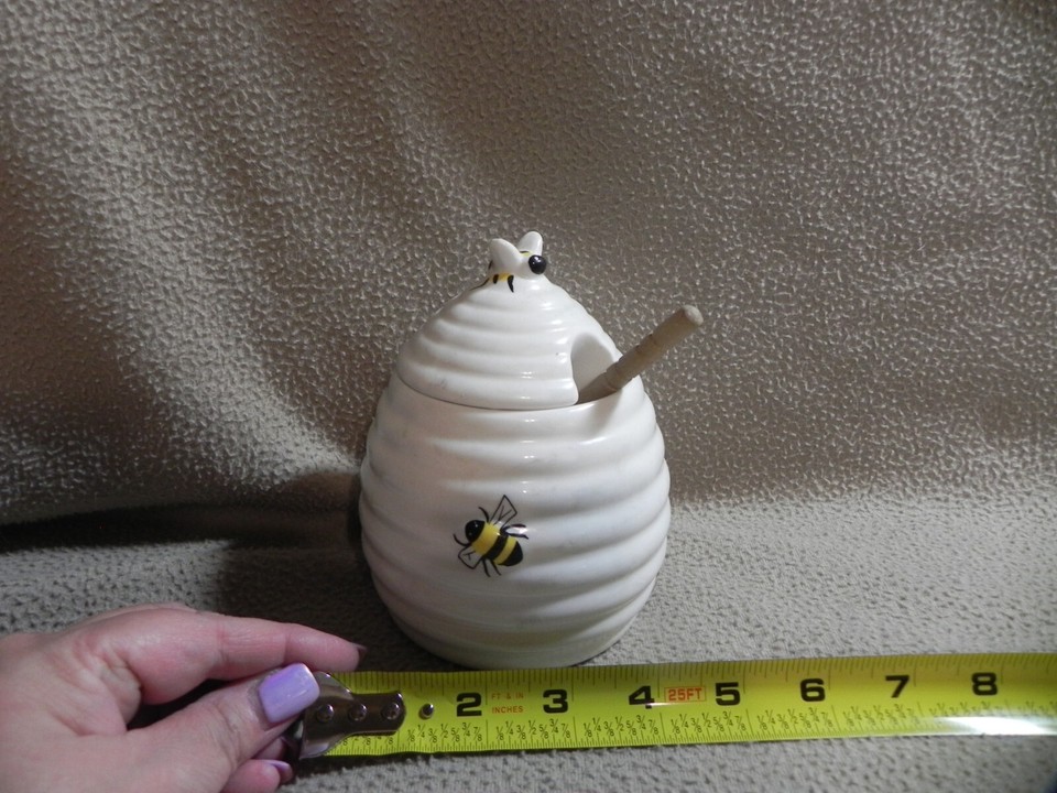 Ceramic Lidded Beehive Design Pot/Jar & Wood Dipper w/ Bee Decor on Jar ...