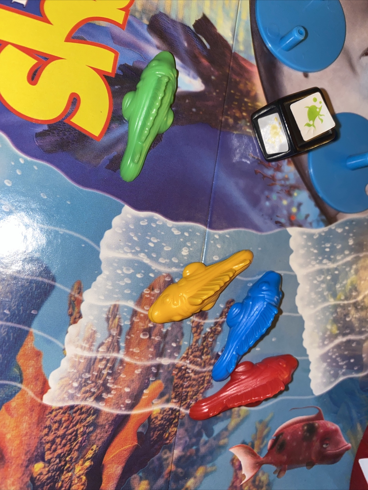 DreamWorks Shark Tales Shark Attack Board Game Complete [ Hasbro 2004 ...