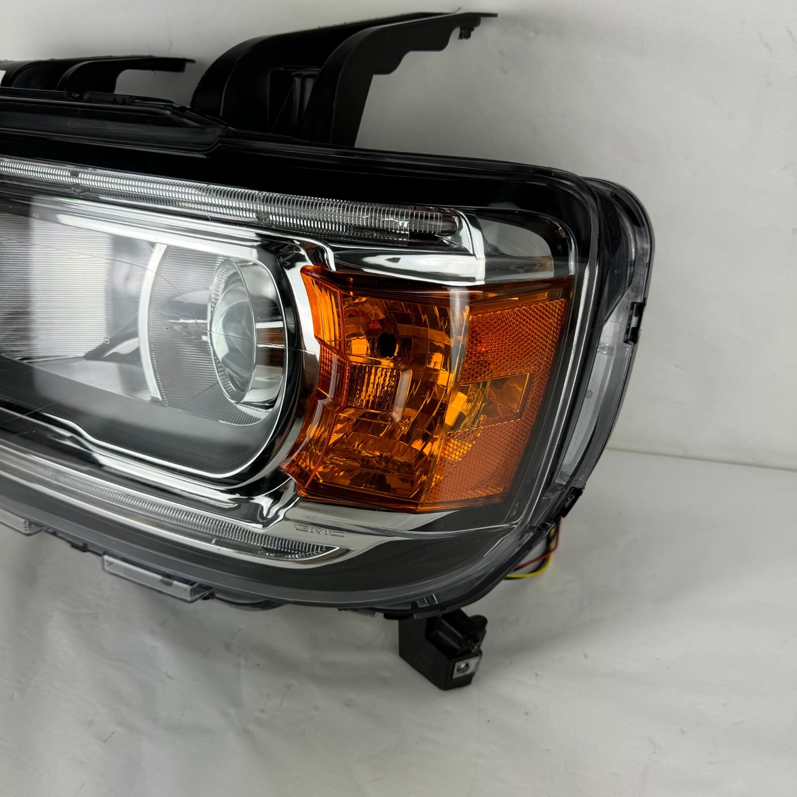 OEM 2015 - 2022 GMC Canyon Left Driver Halogen LED Projector Headlight ...