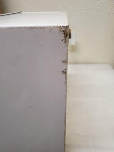 Metal Locking Medical Laboratory Box Hanger L & B lockers White ...