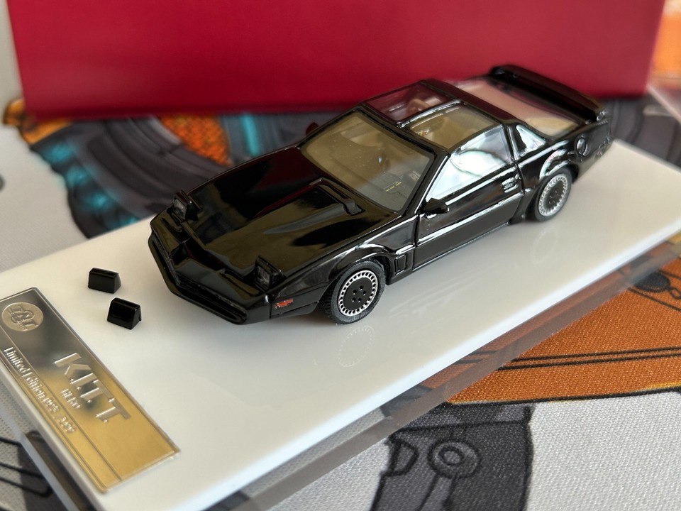 TNT 1/64 High Quality Resin Knight Rider Pontiac KITT & KARR Model Car ...