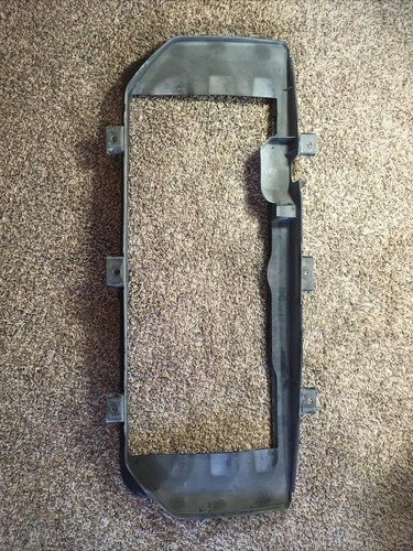 Genuine GM Inner Grille OEM 84073556 2016 - 2019 Sierra 1500 | eBay