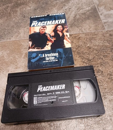 1998 Vintage The Peacemaker Movie VHS Tape George Clooney Nicole Kidman ...