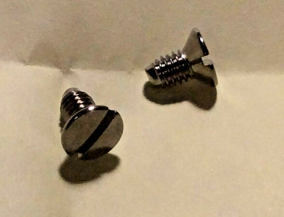 2 Needle Plate Screws Fit Singer Sewing Machines Models 221 222 66 99 ...