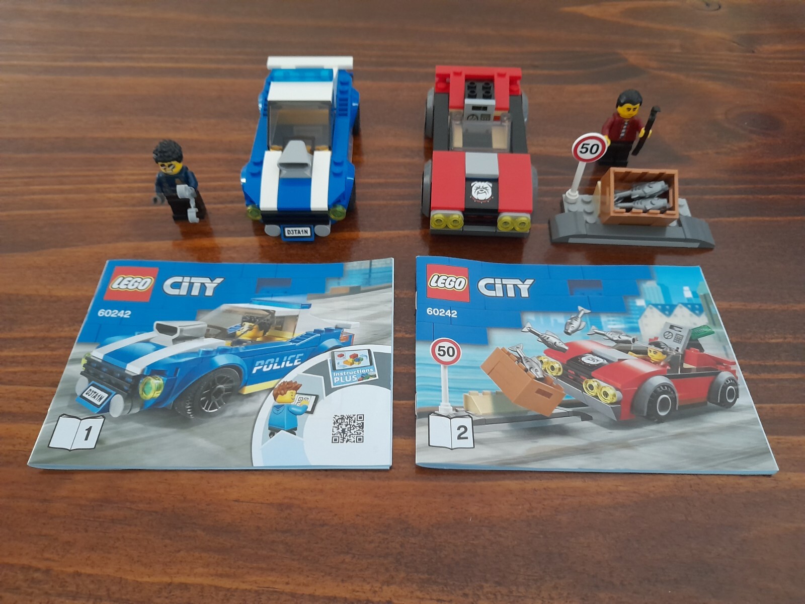 LEGO City - Police Highway Arrest | Model #60242 | Complete Set | Boxed ...