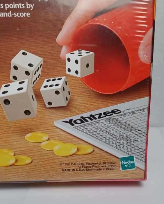 Yahtzee Original Family Board Dice Game Hasbro 1998 Milton Bradley New ...