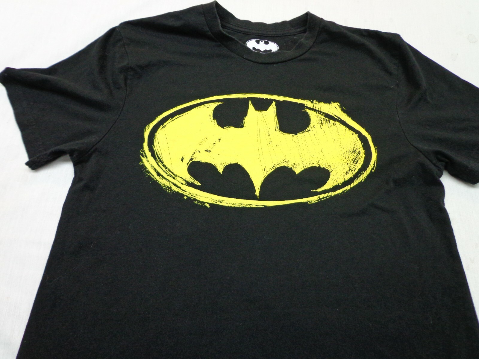 DC Comics Batman Classic Symbol Logo T-Shirt Size Sm… - Gem