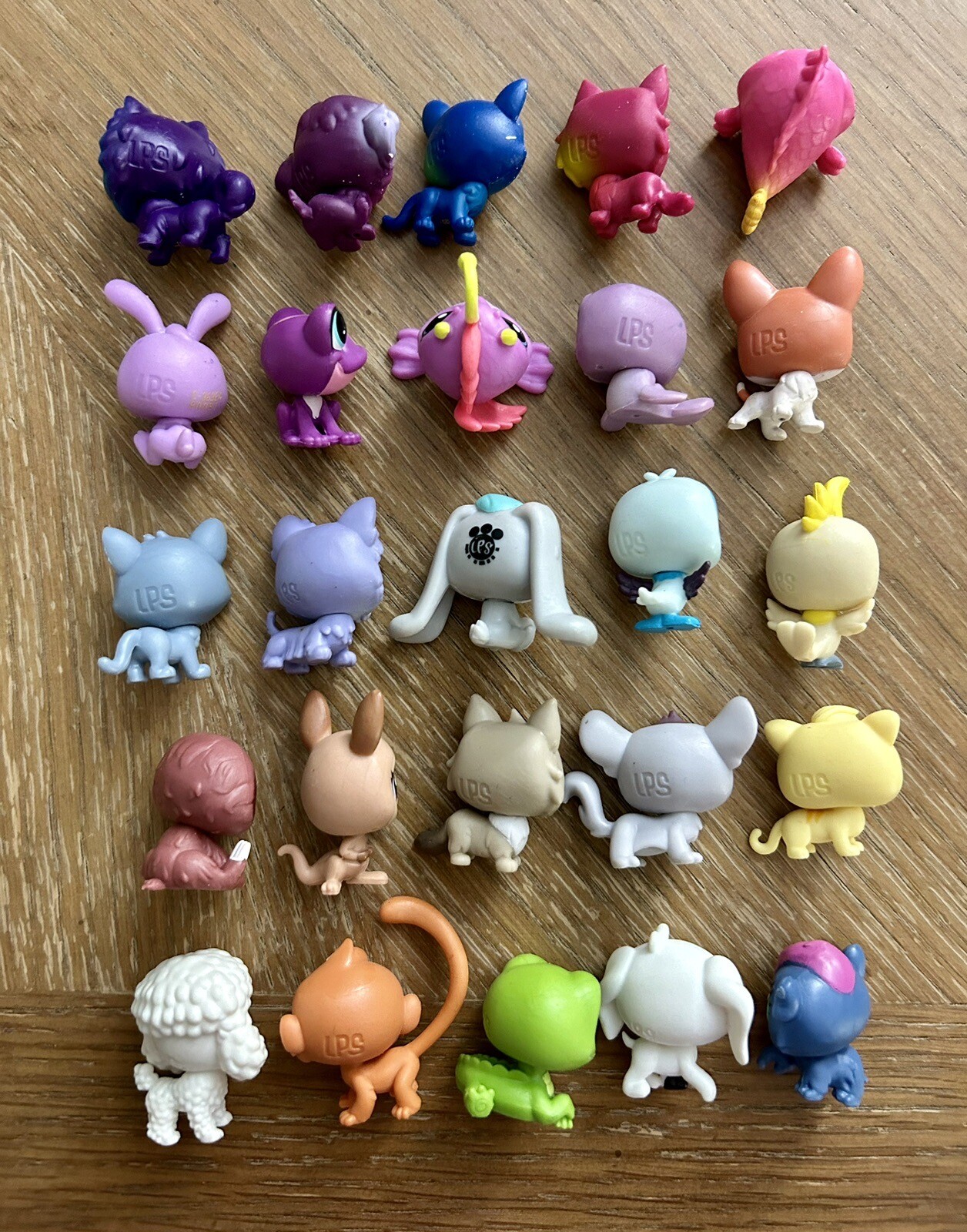 Littlest Pet Shop Authentic Mini Size Pets Dogs Cats Rabbit Monkey (25 ...