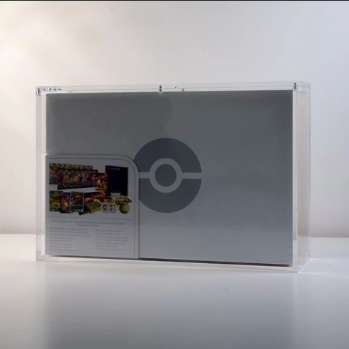 Pokemon Acrylic Case - Ultra Premium Collection CHARIZARD UPC Magnetic ...