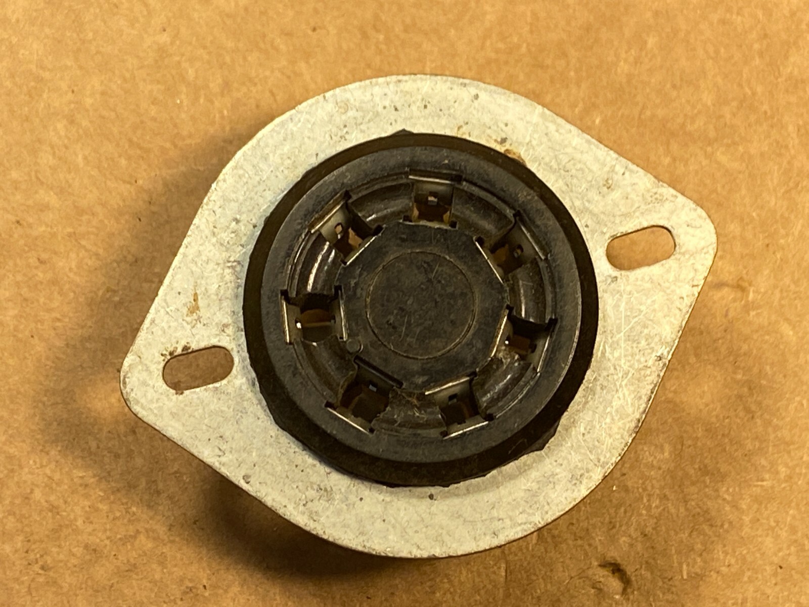 NOS Vintage Amphenol Black 7-pin UX7 Vacuum Tube Socket XL mounting ...