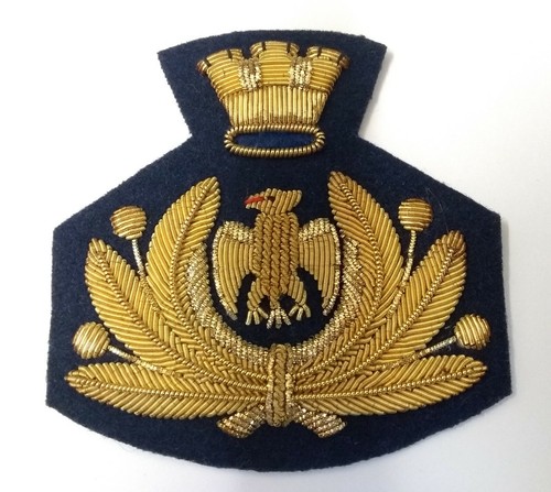 Military Issue Eagle And Laurel Leaves Insignia Gold Wire Braided Badge ...