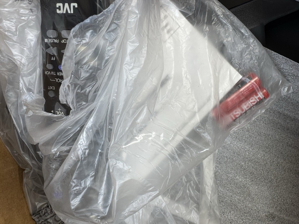 JVC C-13310 CRT 13-Inch TV VTG Color Television Just Opened The Box To ...