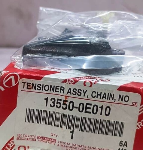 Toyota Tensioner Assy Chain No.2 13550-0E010 Fit for Fortuner, Hilux ...